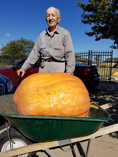Gardening for 90 years - Chicagoland - Chicago Catholic - Chicago Catholic