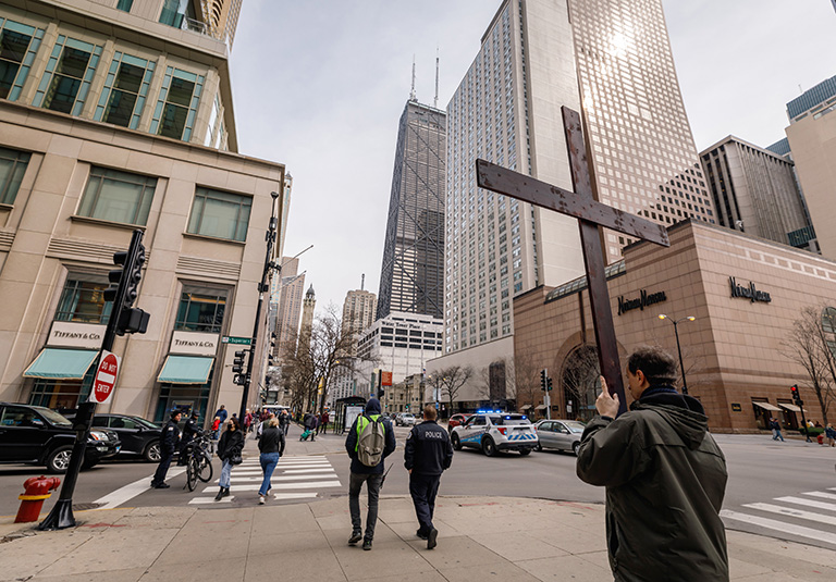 A Way of the Cross through downtown Chicago - Photos - Chicago Catholic