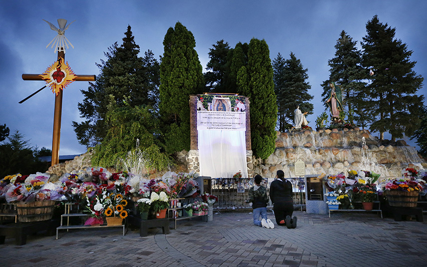 Shrine enthrones new image of Our Lady of Guadalupe - Photos - Chicago ...