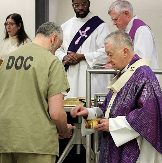 Cardinal Cupich celebrates Jubilee of Prisoners with Cook County ...