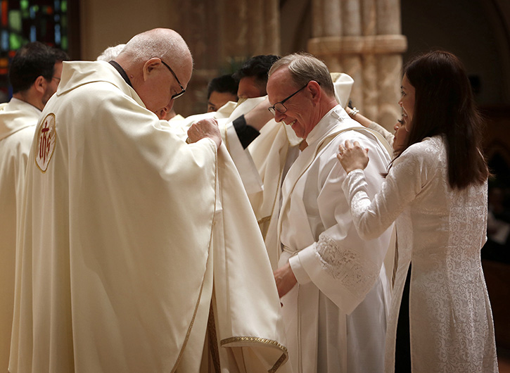 Deacons’ wives support husbands, parishes in many ways - Chicagoland ...